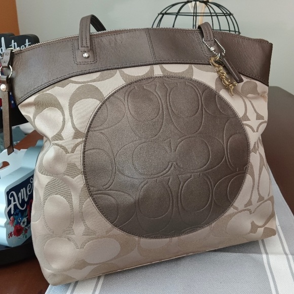 Coach | Bags | Coach Laura Tote Bag | Poshmark